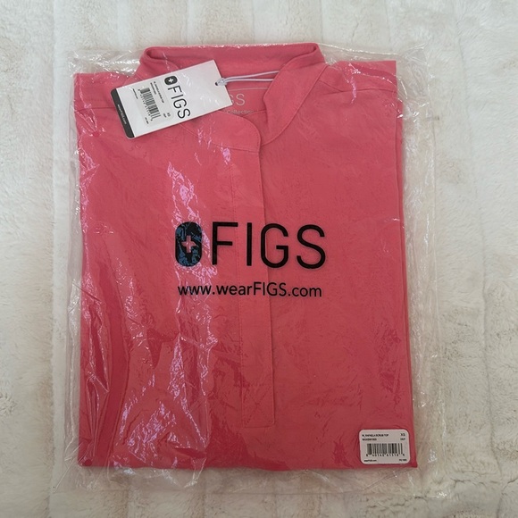 Figs | Tops | Figs Neon Pink Rafaela | Poshmark